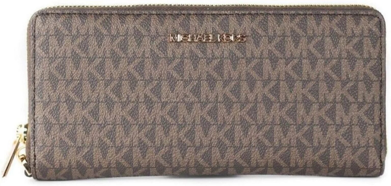 Top 10 Wallets for Every Budget and Style – designbygeeks
